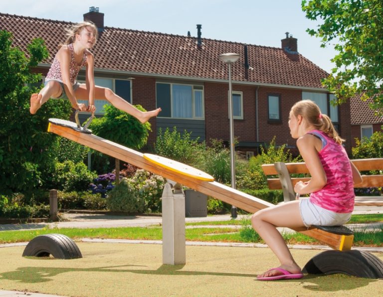 wip wap Camelot - Houtplezier.nl